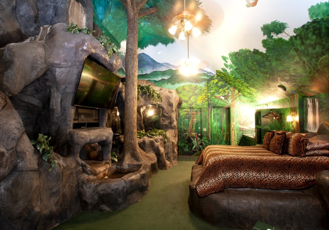 The Best Themed Hotel Rooms in the World